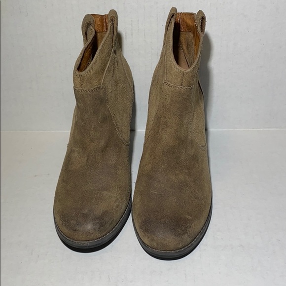 Clarks | Shoes | Clarks Indigo Suede Leather Angle Boots | Poshmark